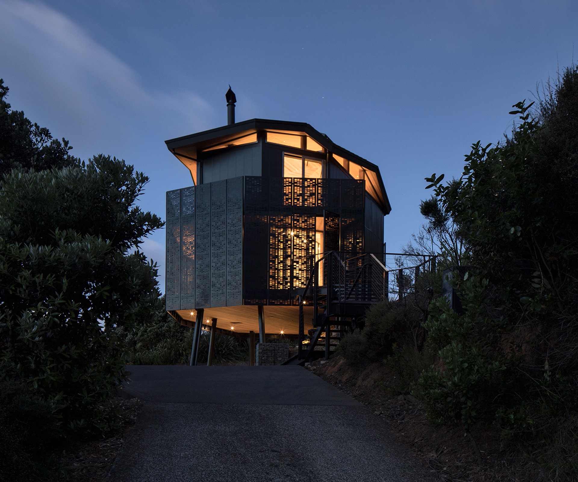 Why this impressive Otama beach house chose its irregular shape